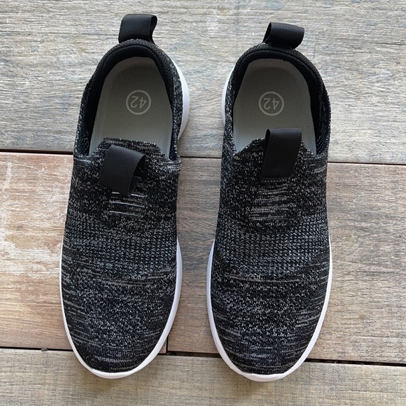 Hypersoft | Shoes | Hypersoft Dark Greywhite Sole Sliprsoft Sneaker ...